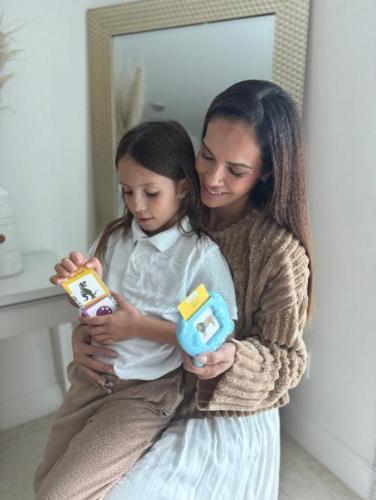 Bilingual Buddy- Spanish & English Speaking Flashcards – Montessori Dream